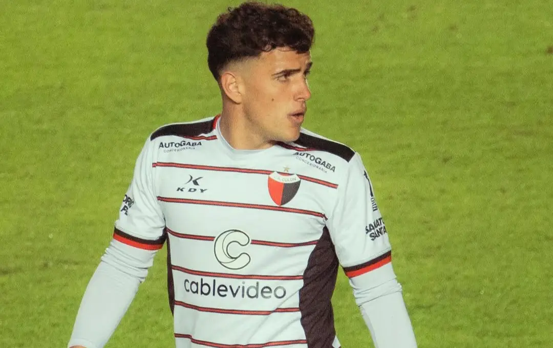 Racing acelera por Forneris